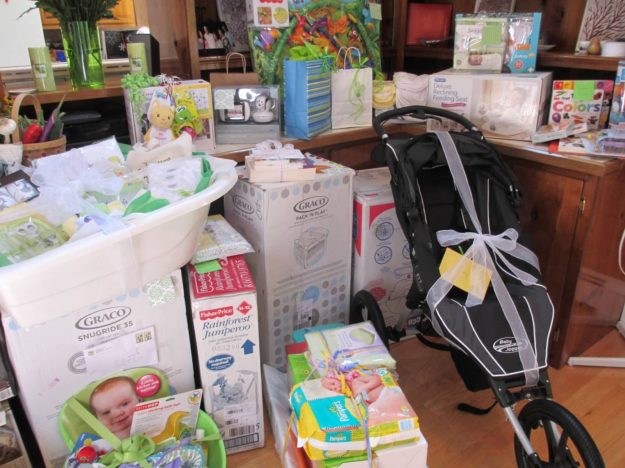 7 Reasons Why A Display Baby Shower Will Actually Make Your Life Easier ...