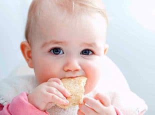 Baby Teething Food That Are Safe To Feed Your Baby - Tulamama