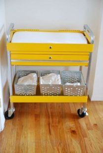 Beautiful Ideas On Setting Up A Diaper Changing Station For A Small ...