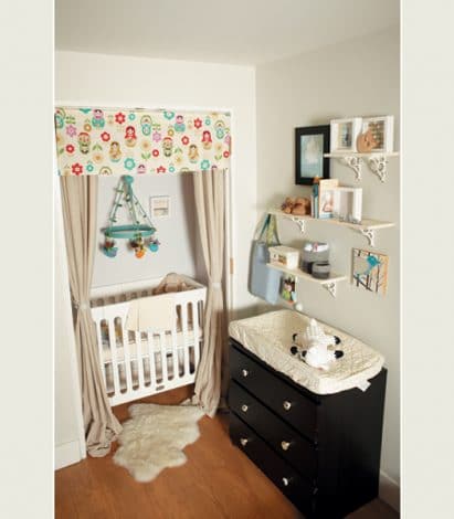 Beautiful Ideas On Setting Up A Diaper Changing Station For A Small ...