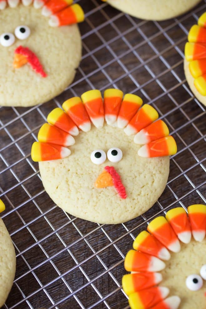 Easy And Delicious Thanksgiving Cookie Ideas - Tulamama