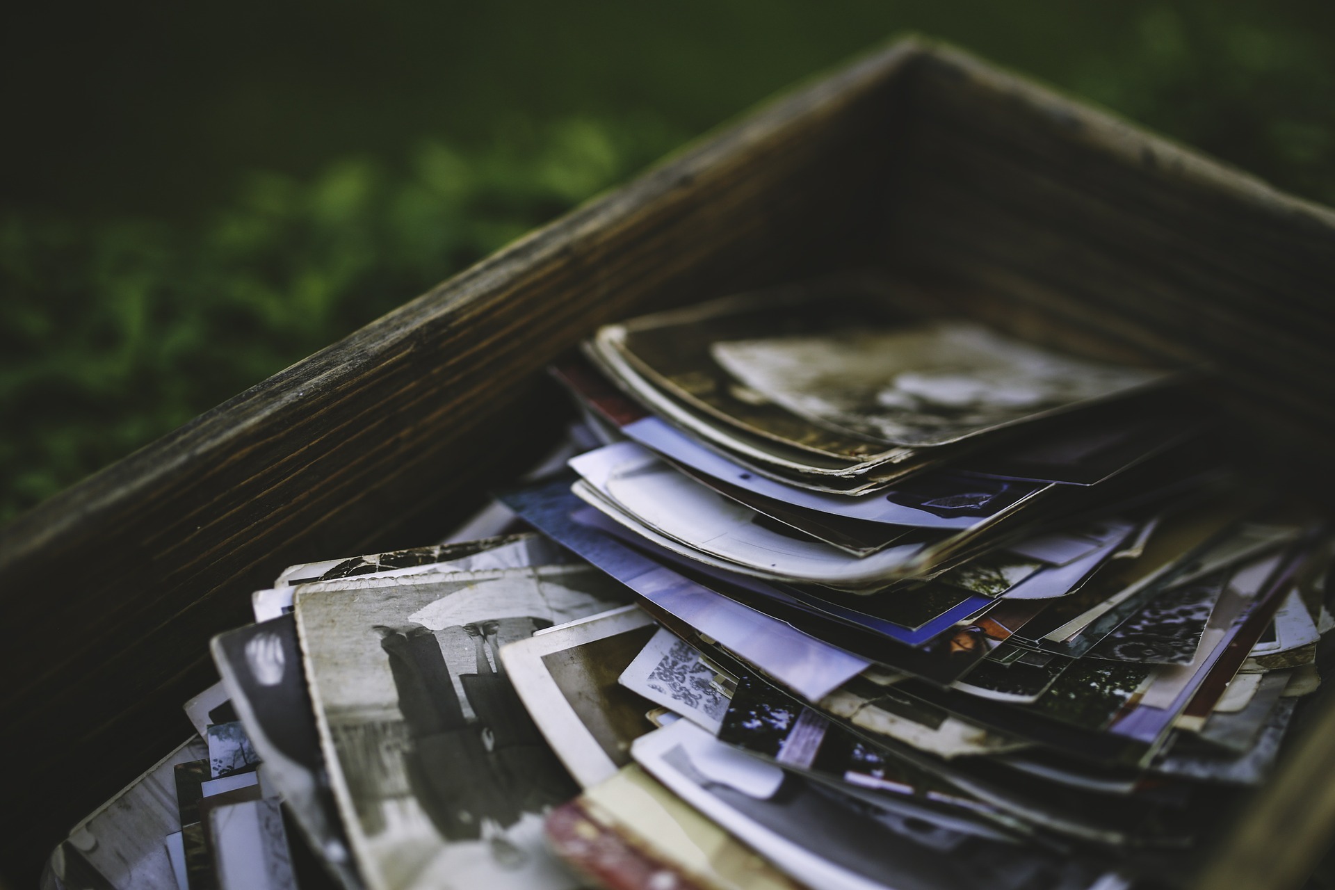 How to Preserve Old Photos, Videos and Memories for Future Generations ...
